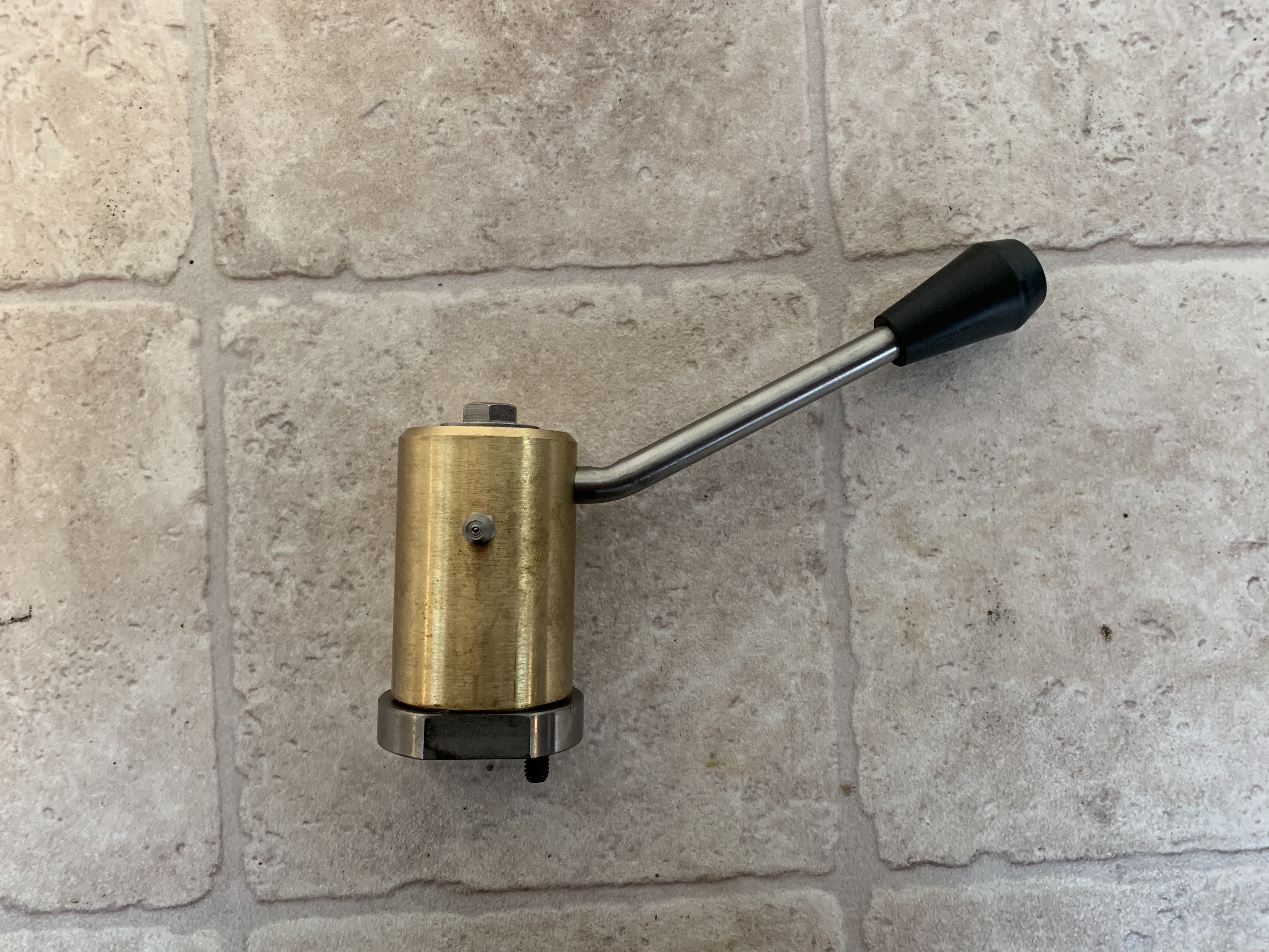 Rotary brass handle assembly kit - Spencer Carter